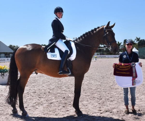 Olivia LaGoy-Weltz Ends the Wellington Season With Custom Saddlery MVR ...