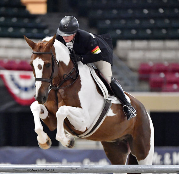 Dream Come True for Kate Conover Winning the World Championship Hunter ...